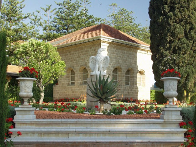 aBahai - 'So powerful is the light of unity that it can illuminate the ...